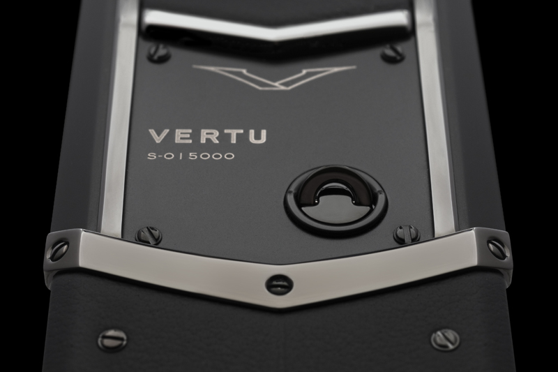 Обзор Vertu Signature S Design Pure Black